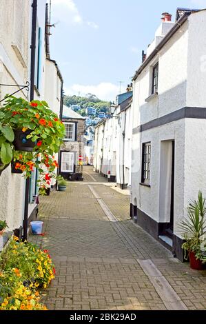 typical street in looe Cornwall Stock Photo - Alamy