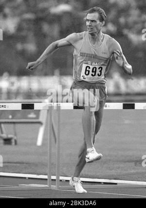 SVEN NYLANDER Swedish track and field athlete running 400 m hurdles and ...