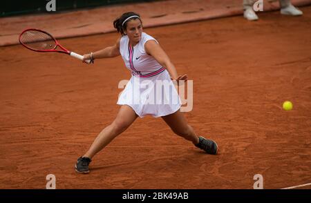 Emma Navarro of the United States in action against Viktorija Golubic ...