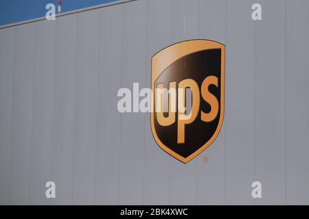 Ups Delivery Logo
