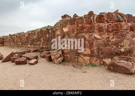 Akyrtas Palace Complex. Kazakhstan. red sandstone wall Stock Photo - Alamy