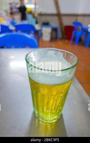 Bia Hoi, draught beer, old quarter, Hanoi, Vietnam Stock Photo - Alamy