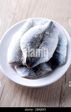 Frozen mackerel fillet Stock Photo - Alamy