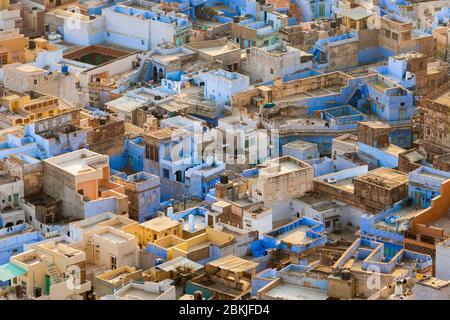 India, Rajasthan, Jodhpur, Pachetia Hill, elevated night view on the ...