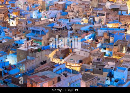 India, Rajasthan, Jodhpur, Pachetia Hill, elevated night view on the ...