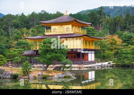 Beautiful view of a zen garden at a Buddhist Temple in Naha City ...