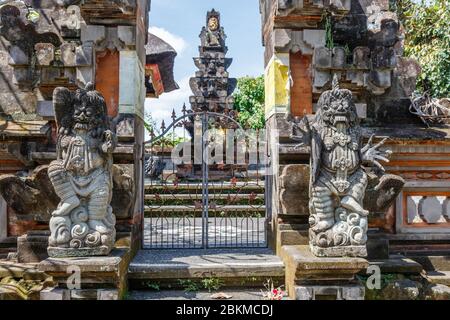 Rangda Hindu Temple Stone Statue Monkey Forest Ubud Bali Indonesia ...