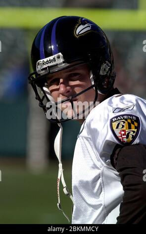 Oaklland, United States. 14th Dec, 2003. Baltimore Ravens quarterback ...