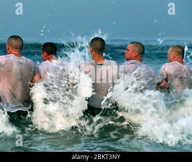 US Navy Basic Underwater Demolition (BUD-S) -Sea, Air and Land (SEAL ...