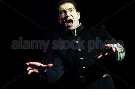 Macbeth Royal Shakespeare Company Greg Hicks Macbeth Meg Fraser Stock ...