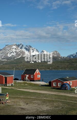 Colorful houses in the settlement of Tasiusaq Greenland Stock Photo - Alamy