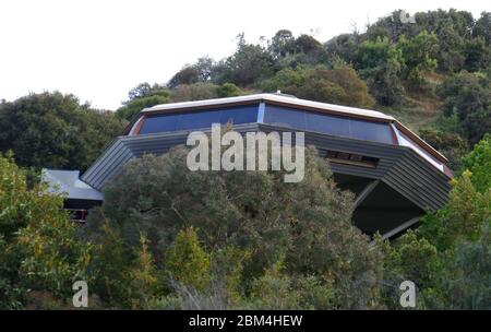 The Chemosphere House, Los Angeles, United States. Architect: John ...