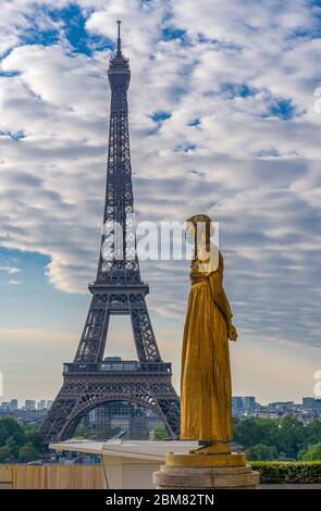 Woman in mask against sunrise above city trying virtual reality Stock ...