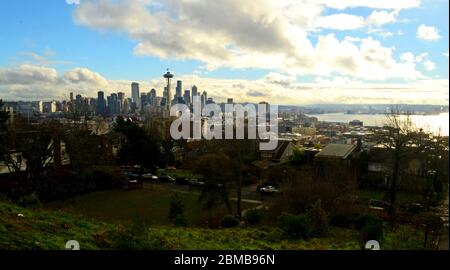 Seattle 2013, landscape view of the bay and of the city with its ...