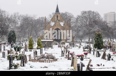 Lambeth Cemetery - Tooting London Stock Photo - Alamy