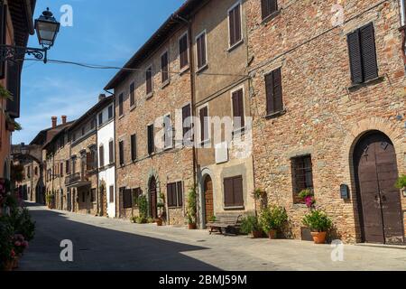 Old typical street of Citerna, historic village in Arezzo province ...