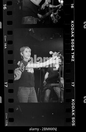 Sonya Madan lead singer with Echobelly performing live at the Zap Club ...