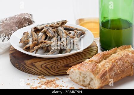 The anchovy is a blue fish about 15-20 cm long (adult size), with a ...