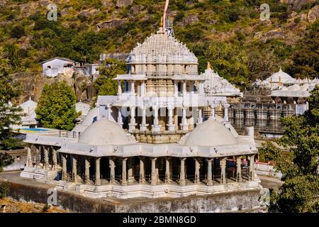 India, Rajasthan, Mount Abu, Delwara Jaïn temple Stock Photo - Alamy
