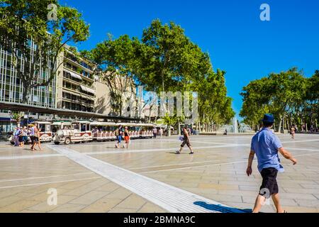 France Montpellier August 4 2016 Busy streets of french town ...