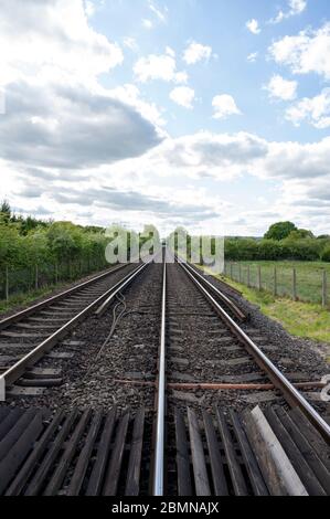 Double track railway line Stock Photo - Alamy