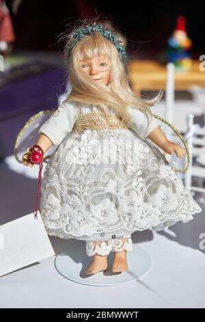 Shop window doll Stock Photo - Alamy