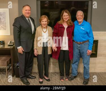 President Jimmy Carter and Mrs. Rosalynn Carter lay a wreath at the ...