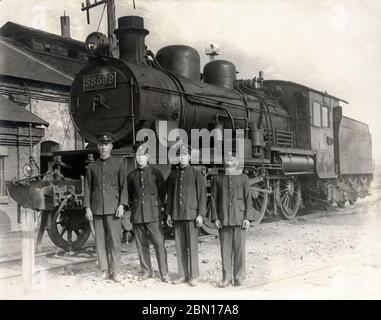 [ 1930s Japan - Japanese Steam Locomotive with Crew ] — Train crew in ...