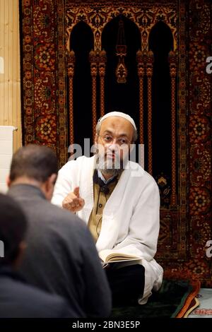 The Centre Islamique de Geneve (Islamic Center of Geneva). The Muslim ...