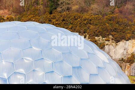 The geodesic biome domes at the Eden Project in Cornwall Stock Photo ...
