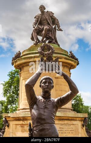 Statue of Prince Hal on the Gower Memorial in Bancroft gardens ...