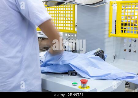 Automatic Ironing Machines For Knitwear and shirt with Press in the ...