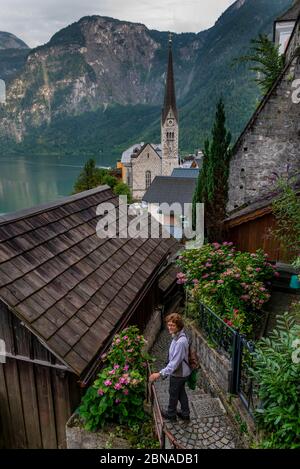 Alley in Hallstatt, Lake Hallstatt, Salzkammergut, Austria Stock Photo ...