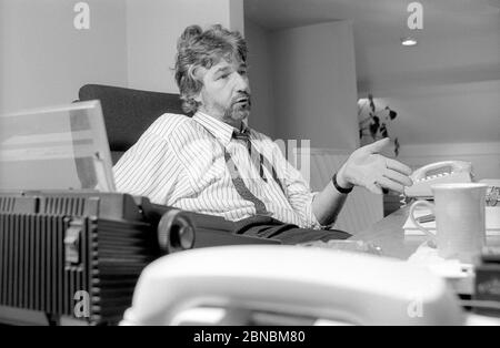 Playwright Willy Russell in his Liverpool office, 1988 Stock Photo - Alamy
