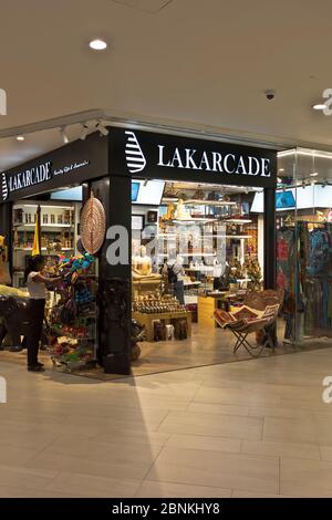 dh One Galle Face shopping mall COLOMBO SRI LANKA Cloth shop Interior ...