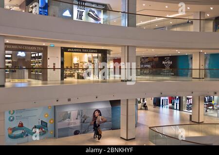 dh One Galle Face shopping mall COLOMBO SRI LANKA Cloth shop display ...