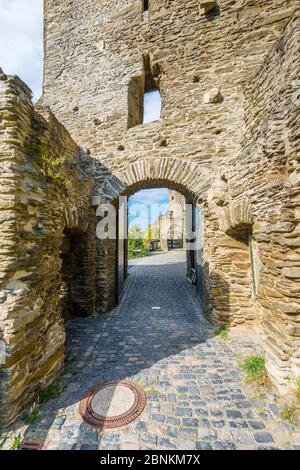 Hohenstein Castle near Bad Schwalbach in the Taunus Stock Photo - Alamy