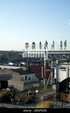 Dänemark, Aarhus, rooftop bar on the department store Stock Photo - Alamy