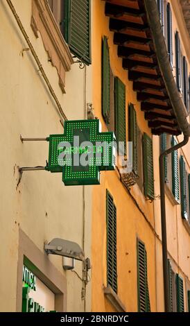 Buildings of Prato, historic city of Tuscany, Italy: cathedral interior ...