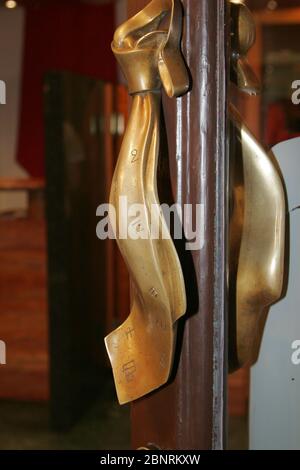 The origin of the ties is in Croatia. 17th-century Croatian soldiers ...