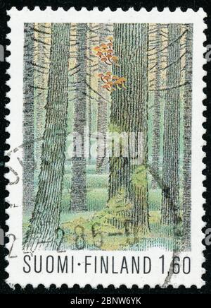 FINLAND - CIRCA 1982: a stamp printed in the Finland shows Hame Castle ...