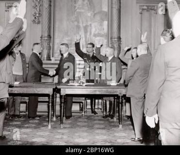 -Ley and Hess Heinrich Hoffmann Photographs 1934 Adolf Hitler's ...