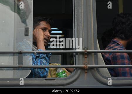 Howrah Bus Stand Stock Photo - Alamy
