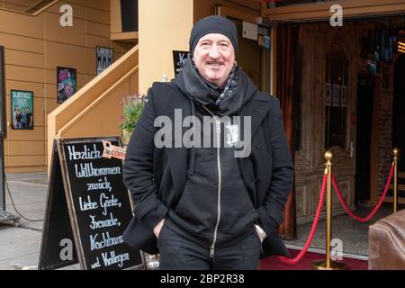 Sänger, Gitarrist und Songwriter (Status Quo) Wayne Morris, Hamburg, St ...