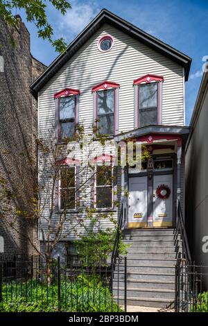 Buildings in the Lakeview neighborhood Stock Photo - Alamy