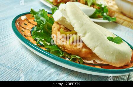 Chicken Schnitzel Pita - Israel favorite chicken Middle Eastern dish ...