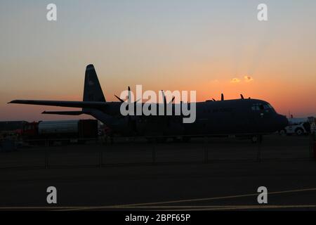 Lockheed C-130 silhouette Stock Photo - Alamy