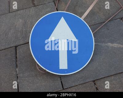 Regulatory signs, proceed in direction indicated by arrow traffic sign ...