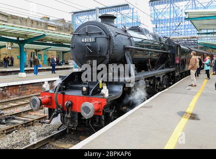 LMS Stanier Class 8F 8151 (British Railways No. 48151) at Carlisle ...