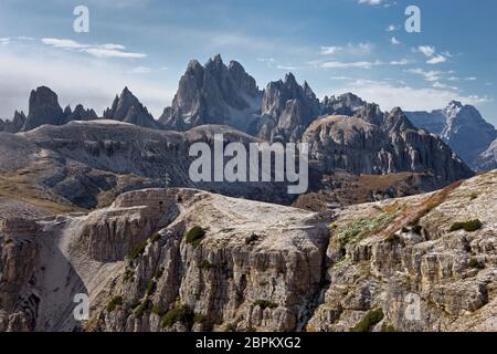 View on Cadini di Misurina as seen from Lake Antorno (Lago d'Antorno ...